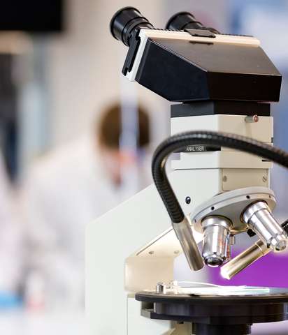 electron microscope uk