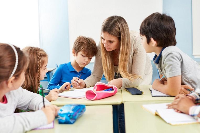 Secure Base Model - Secure Base in Schools